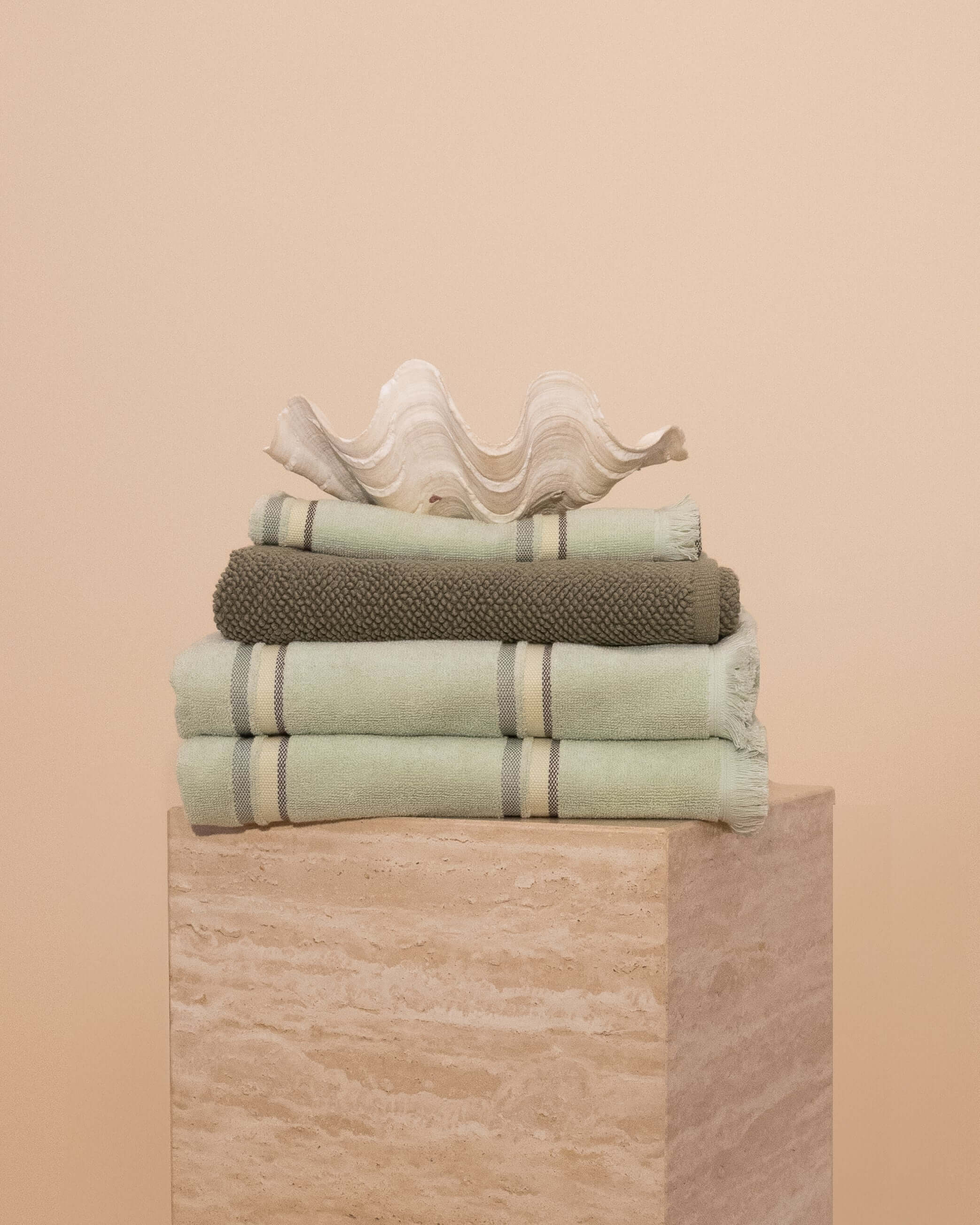 Kobn Bath Mats | Plush Cotton for Comfort Underfoot | Købn
